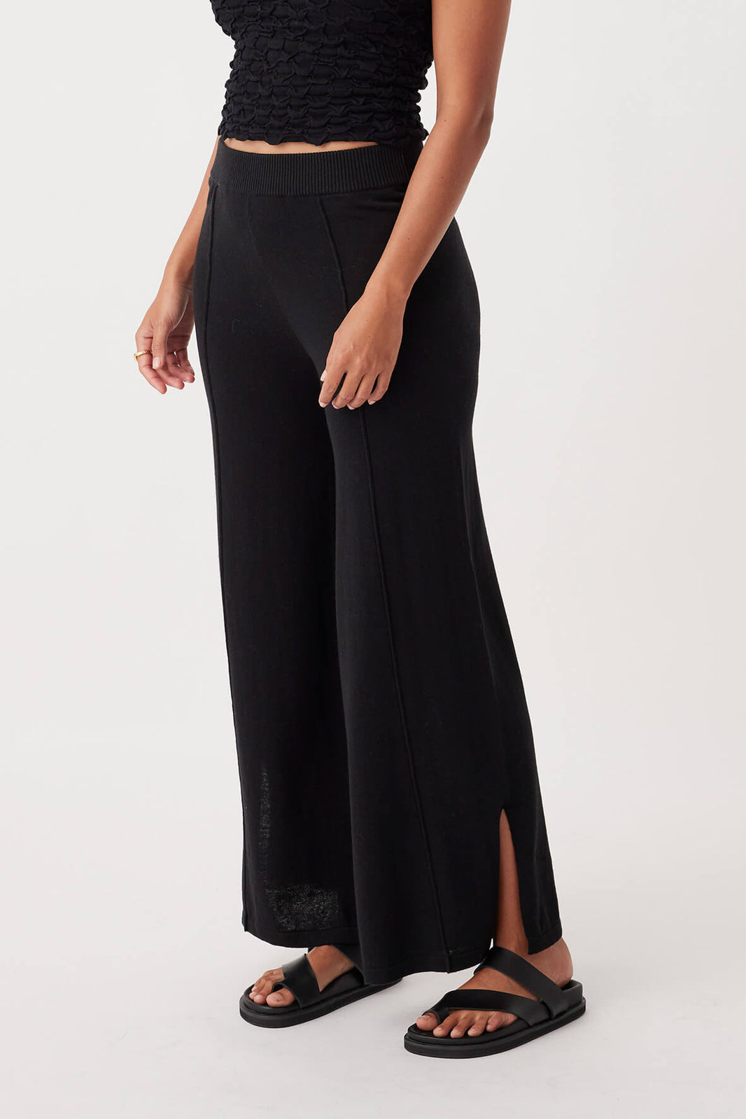 Arcaa | Purposeful Apparel. Organic Cotton